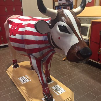 UNIVERSITY BOOK STORE - Updated January 2026 - 18 Photos & 26 Reviews ...