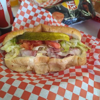 DAN’S SUPER SUBS - Updated April 2025 - 966 Photos & 1873 Reviews ...