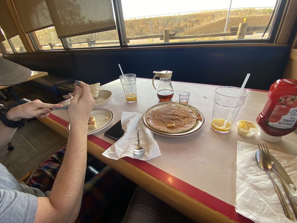 FOUR B’S RESTAURANT - Updated October 2025 - 33 Reviews - 1406 S Haynes ...