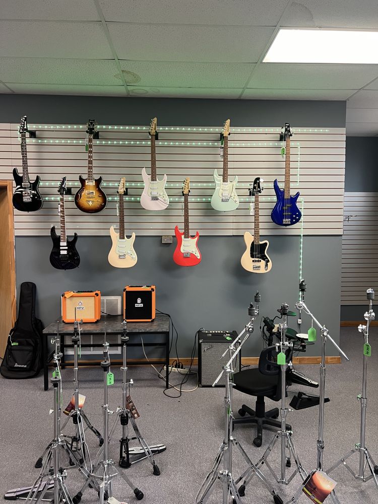 MIKE’S MUSIC - Updated October 2025 - 11 Photos - 5200 MS-25, Flowood ...