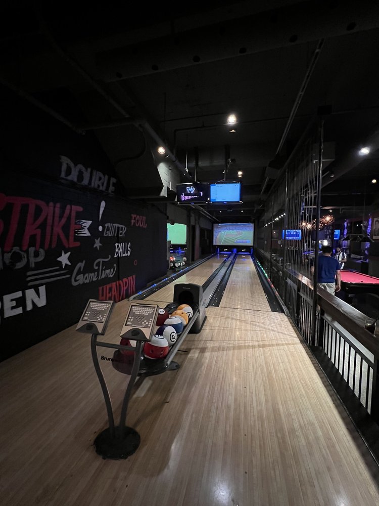 THE BALLROOM BOWL - 121 Photos & 210 Reviews - 145 John Street, Toronto ...