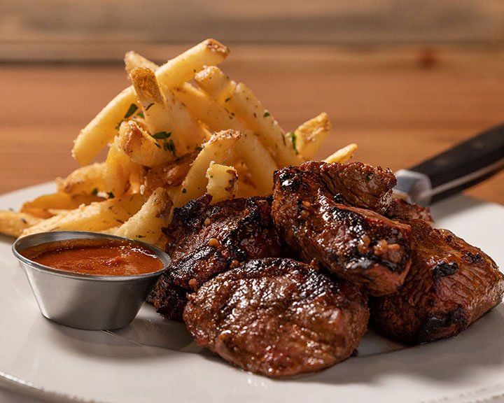 RED HEAT TAVERN - Updated December 2024 - 138 Photos & 191 Reviews ...