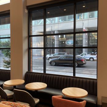 HAMPTON INN OAKLAND DOWNTOWN-CITY CENTER - Updated May 2025 - 181 ...