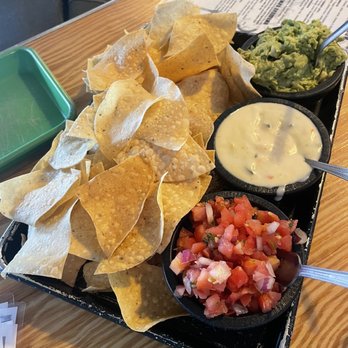 GARAGE TACO BAR - Updated June 2024 - 208 Photos & 304 Reviews - 211 ...