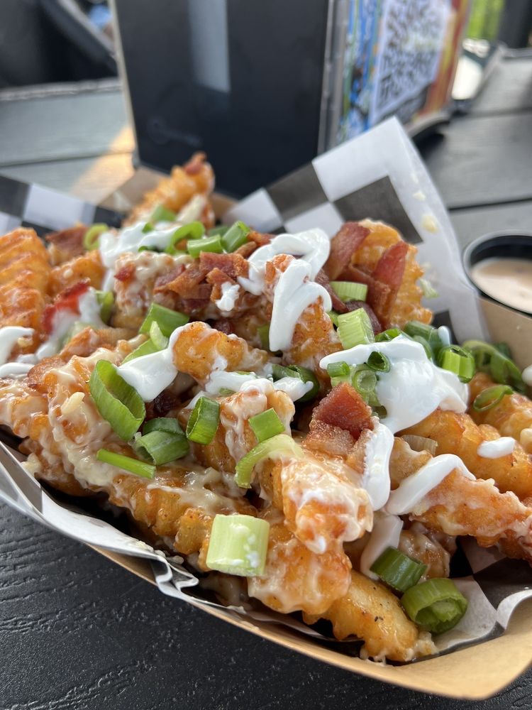 THE DISTRICT - Updated August 2025 - 28 Photos & 26 Reviews - 29 ...