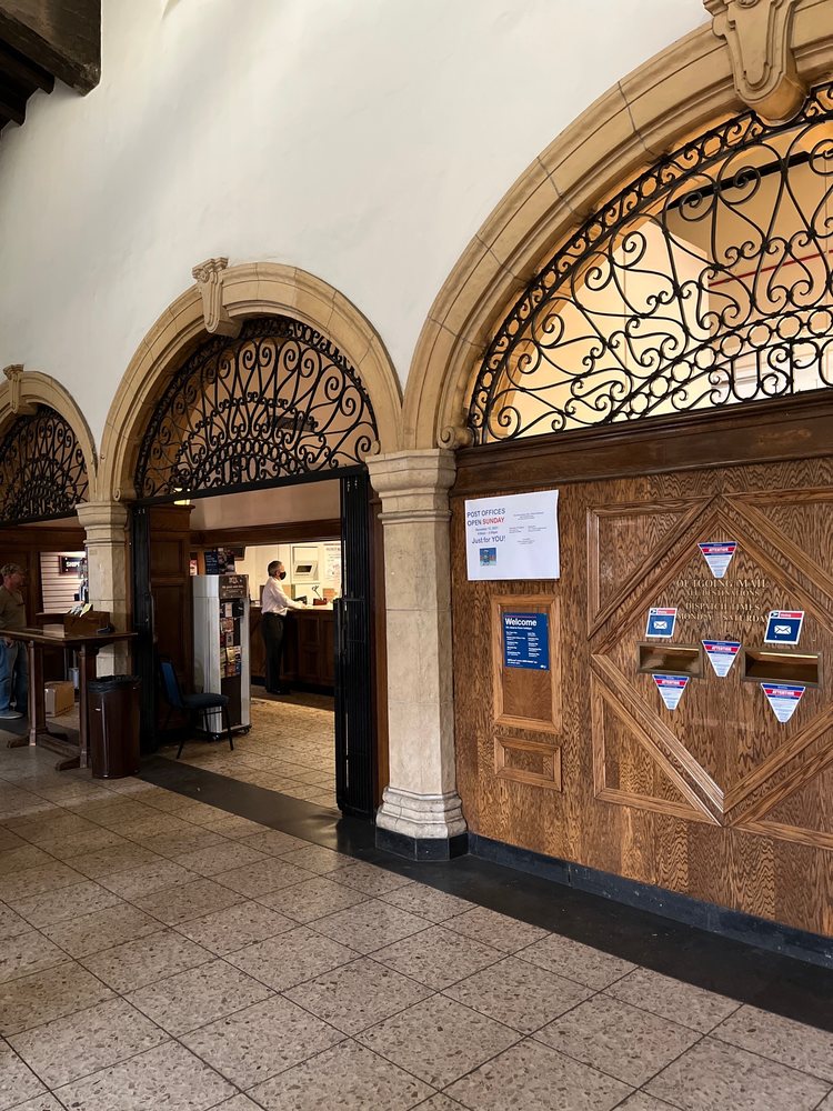 US POST OFFICE - 27 Photos & 33 Reviews - 201 Brookside Ave, Redlands ...