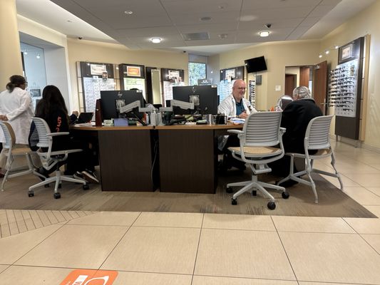 KAISER VISION ESSENTIALS - Updated December 2025 - 2521 Michelle ...