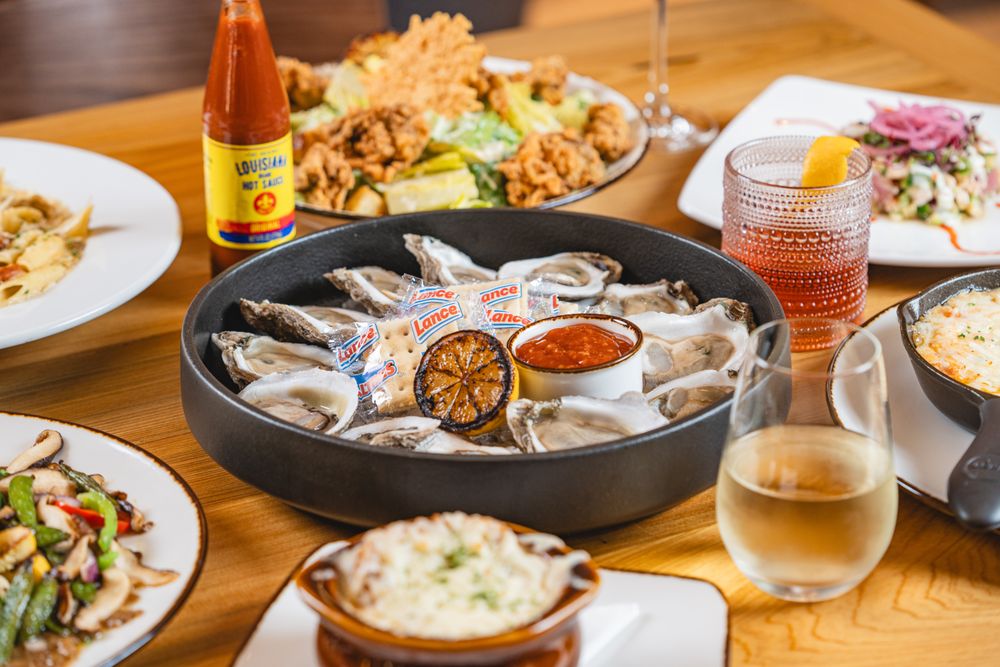 PASSÉ - Updated December 2025 - 92 Photos & 24 Reviews - 101 St ...