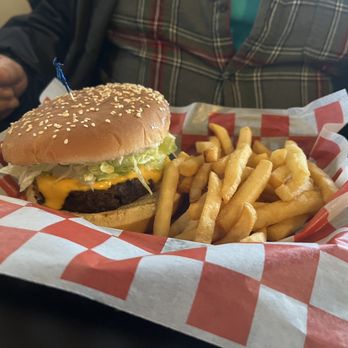 GOODWOOD GRILL - Updated May 2025 - 115 Photos & 118 Reviews - 8558 ...