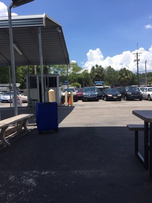 Memorial Airport Parking 6010 W Chelsea St Tampa Fl 33634