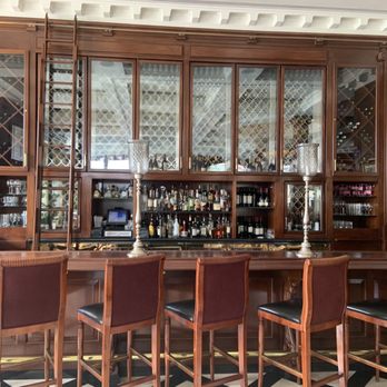 GRILL 225 - Updated May 2025 - 469 Photos & 447 Reviews - 225 E Bay St ...