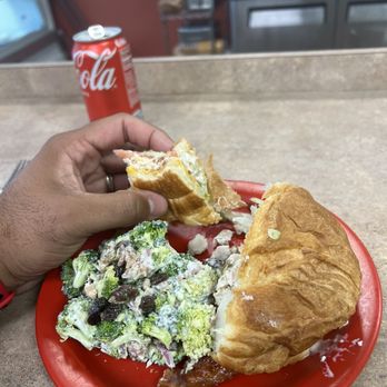 CATER ME CAFE - Updated November 2025 - 24 Photos & 27 Reviews - 8513 ...