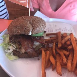 CHAPPS BURGERS - Updated June 2025 - 124 Photos & 155 Reviews - 2045 N ...