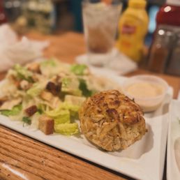 KOCO’S PUB - Updated July 2024 - 649 Photos & 770 Reviews - 4301 ...