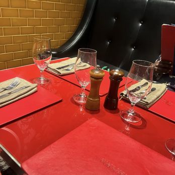 GORDON RAMSAY PUB & GRILL - Updated February 2025 - 2427 Photos & 1376 ...