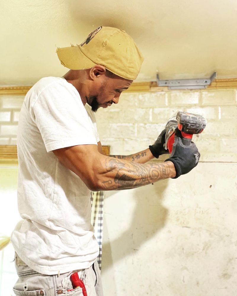 Ap Electric Solutions - Updated July 2025 - 30 Photos - 100 Duffy Ave ...