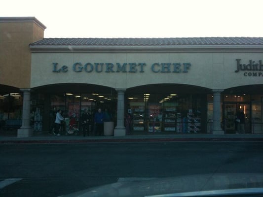 LE GOURMET CHEF - Updated January 2025 - 48400 Seminole Dr, Cabazon ...