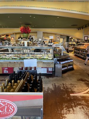EATZI’S MARKET & BAKERY - Updated July 2024 - 60 Photos & 83 Reviews ...