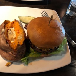 GANDER AN AMERICAN GRILL - Updated December 2025 - 219 Photos & 296 ...