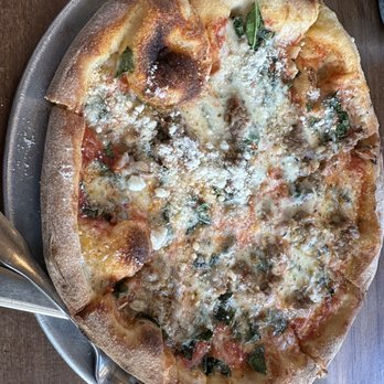 THE LEANING PEAR - Updated 2024 - 794 Photos & 846 Reviews - 111 River ...