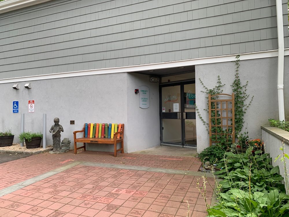 LOCUST VALLEY LIBRARY - Updated December 2025 - 12 Photos - 170 Buckram ...