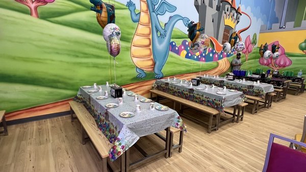 KIDS EMPIRE RIALTO - Updated June 2025 - 103 Photos & 168 Reviews ...