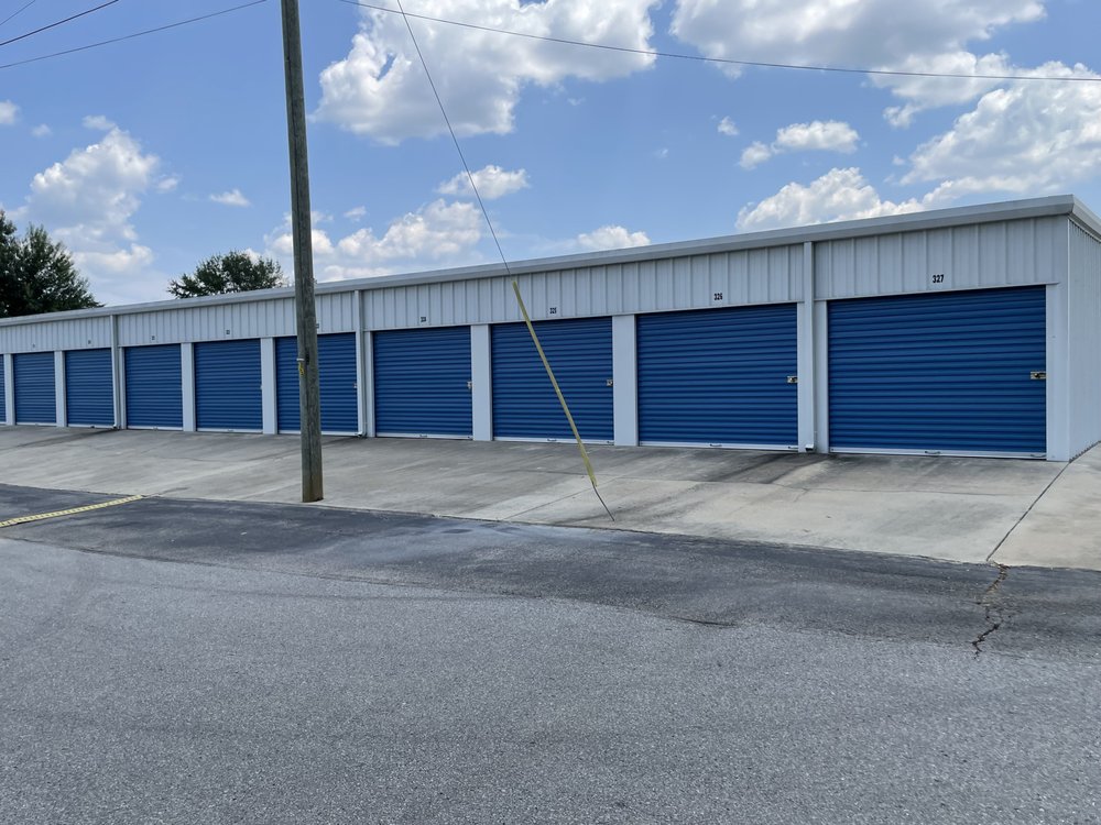 MINI MALL STORAGE - Updated December 2025 - Request a Quote - 12 Photos ...