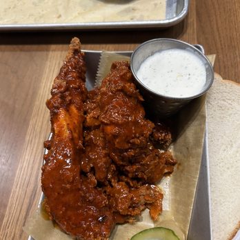 CHARLOS - Updated June 2025 - 33 Photos & 41 Reviews - 45 N Fountain ...