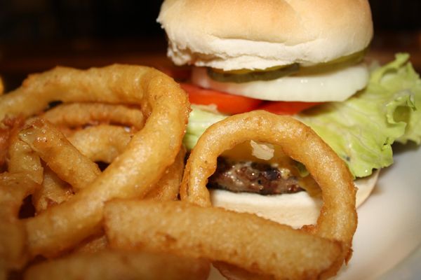 HELL’S HOLLOW BAR & GRILL - Updated October 2025 - 23 Photos - 496 ...