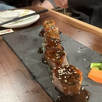 KUJIRA SUSHI & BAR - Updated December 2024 - 301 Photos & 92 Reviews ...