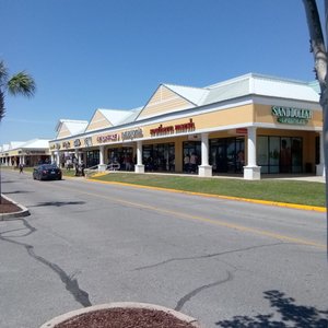TANGER OUTLETS FOLEY - 72 Photos & 107 Reviews - Outlet Stores - 2601 S ...