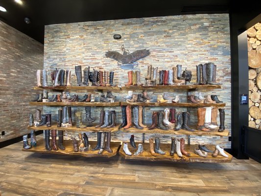 FREEBIRD STORES - Updated September 2024 - 15900 La Cantera Pkwy, San ...