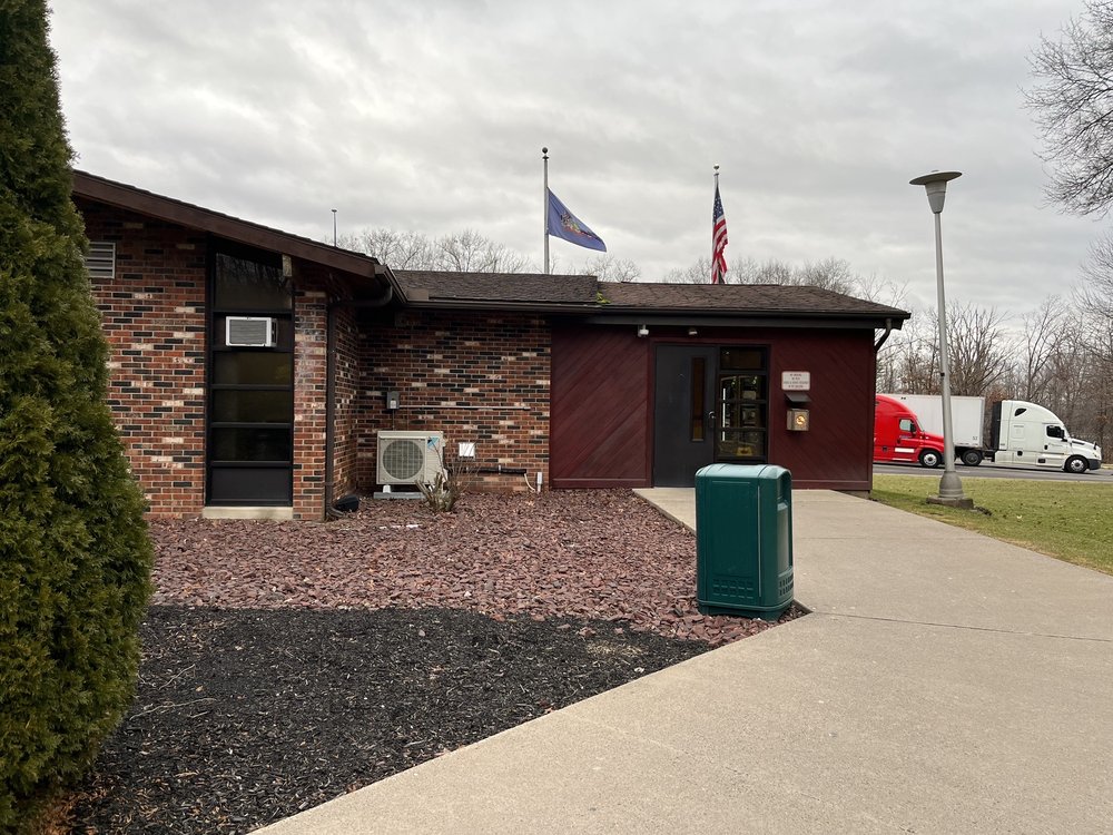 REST AREA - Updated February 2025 - 19 Photos - I-81, Mountain Top ...