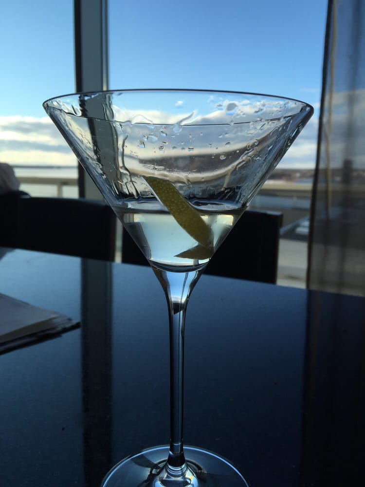 SKY BAR - Updated May 2025 - Skeppsbrogatan 34, Luleå, Sweden ...