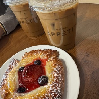 BANH APPETIT - Updated October 2025 - 107 Photos & 58 Reviews - 2892 S ...