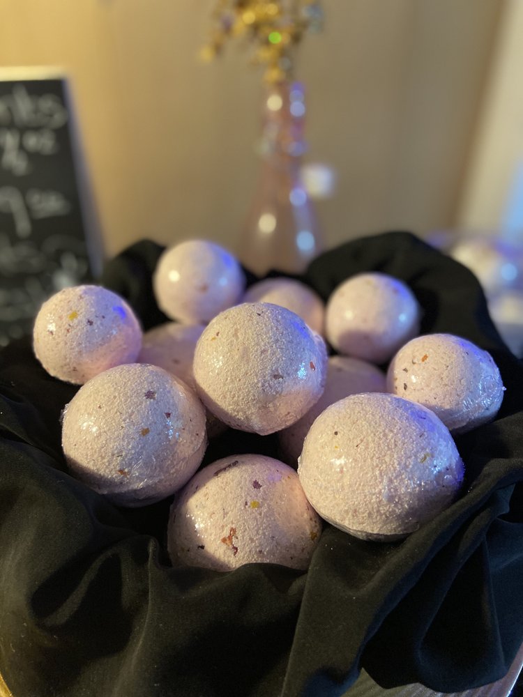 THE ZAI EXPERIENCE - Updated May 2024 - 1515 Fort St, Lincoln Park ...