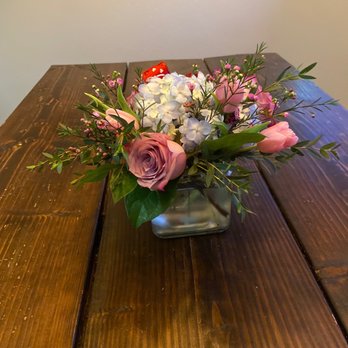 GARDEN DISTRICT FLOWERS - Updated December 2025 - 43 Photos & 55 ...