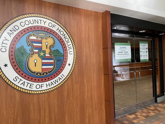 SATELLITE CITY HALL - Updated January 2025 - 98 Photos & 122 Reviews ...