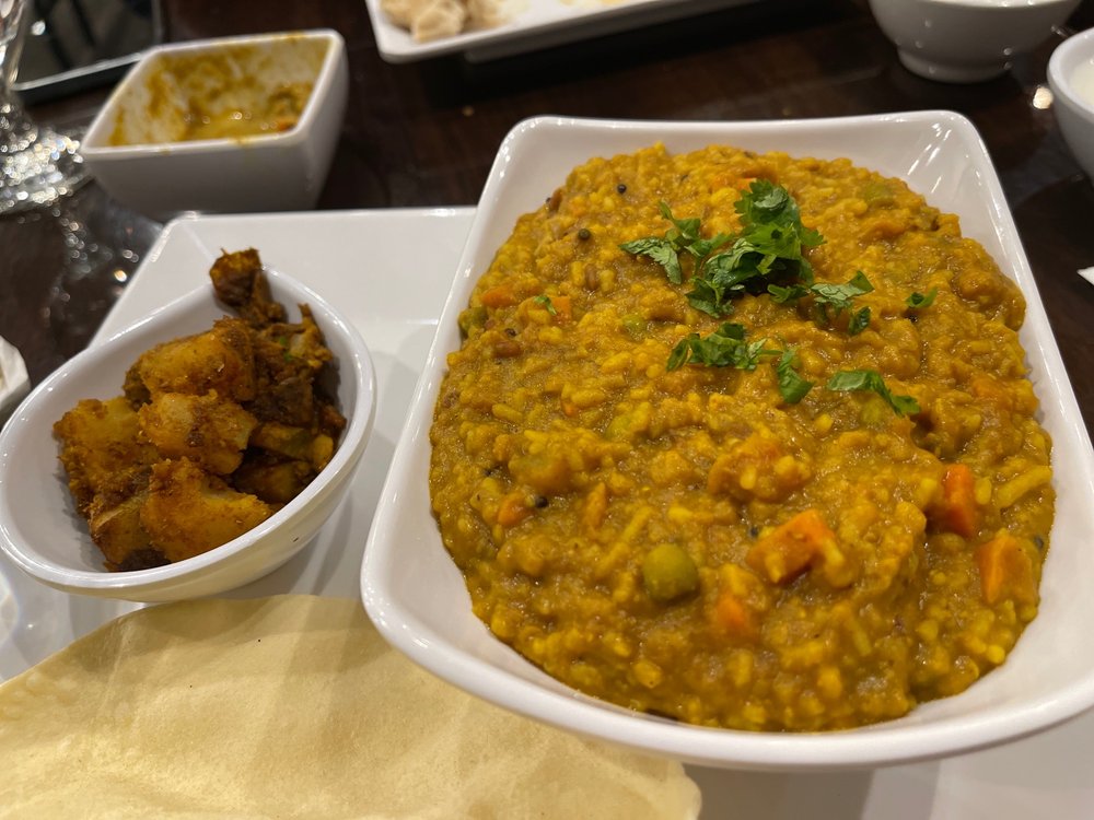 A2B VEG RESTAURANT - 292 Photos & 198 Reviews - 6400 Hadley Rd, South ...