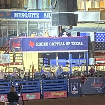 MESQUITE CHAMPIONSHIP RODEO - Updated June 2025 - 79 Photos & 51 ...