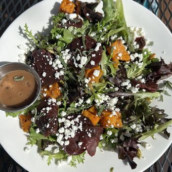 SPRING LAKE WINERY - Updated July 2025 - 193 Photos & 70 Reviews - 7373 ...