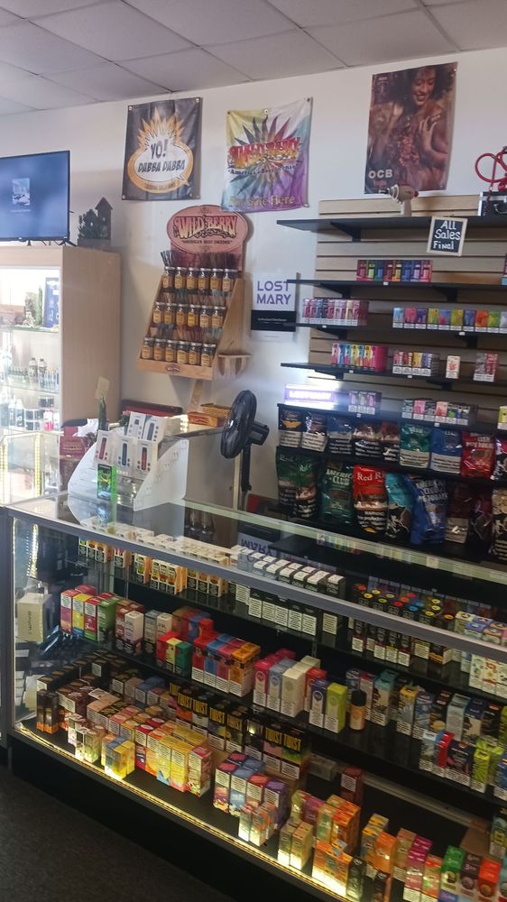 MARY JANES SMOKE SHOP - Updated May 2026 - 2107 E College Ave, Ruskin ...
