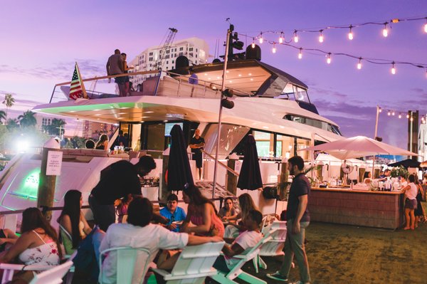 THE WHARF MIAMI - 1264 Photos & 678 Reviews - 114 SW North River Dr ...