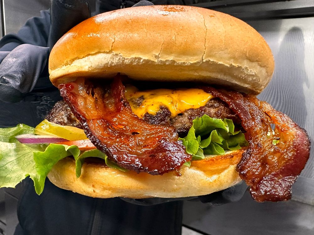 BLITZ BITE - Updated October 2025 - 13 Photos - 1616 Bevis St, Houston ...