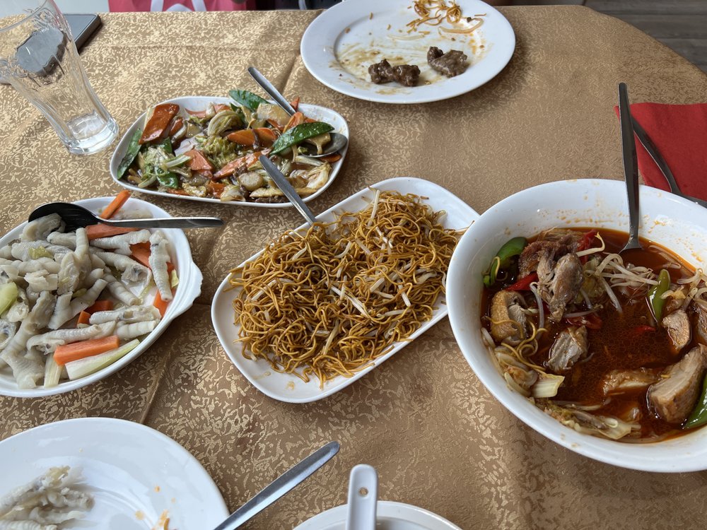 MR CHILLI - Updated October 2025 - 10 Photos - 92 Seel Street ...