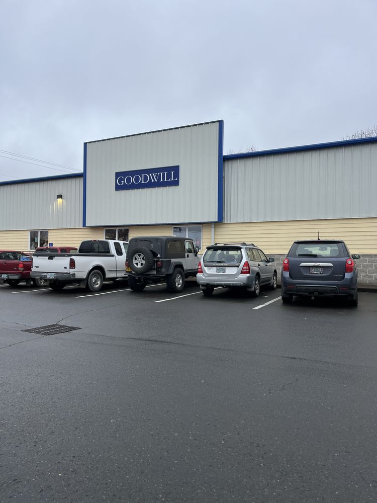 GOODWILL INDUSTRIES OF THE COLUMBIA WILLAMETTE - Updated December 2025 ...