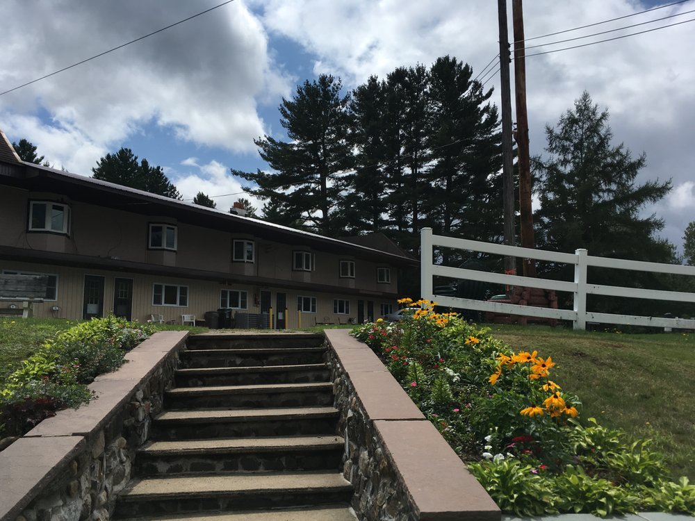 OXBOW LAKE MOTEL - Updated July 2025 - 1815 State Route 8, Piseco, New ...