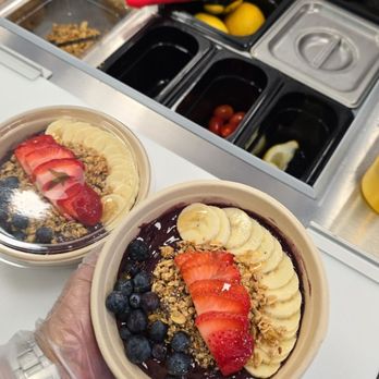 ROBEKS FRESH JUICES & SMOOTHIES - Updated July 2024 - 27 Photos - 7924 ...