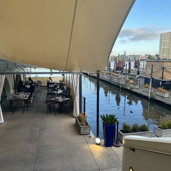 LAKE CHALET SEAFOOD BAR & GRILL - Updated October 2025 - 3557 Photos ...