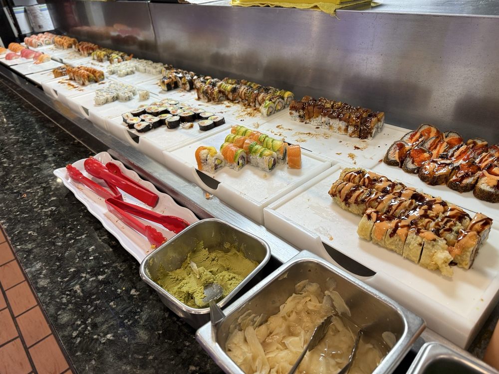 HAPPY BUFFET - Updated July 2025 - 92 Photos & 113 Reviews - 1533 W ...